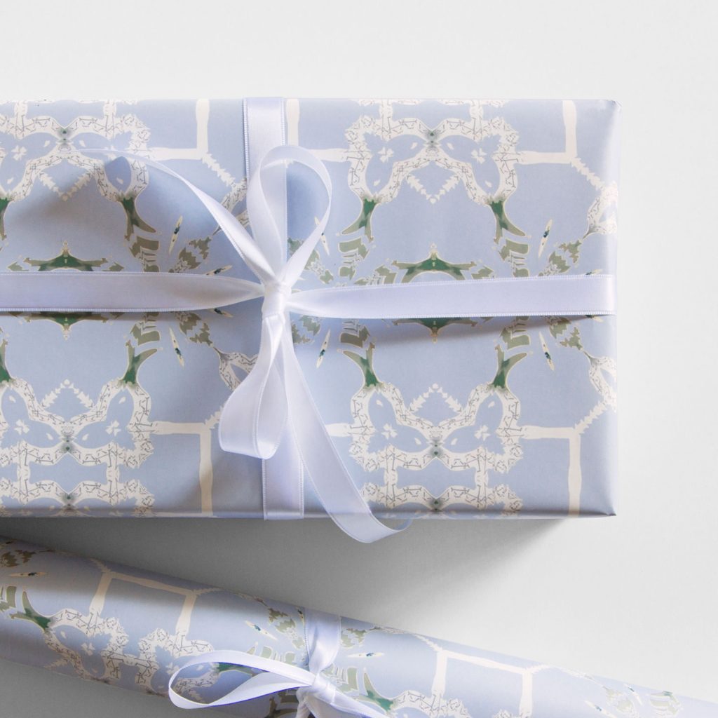 Bunsen • Blue White Chinoiserie Gift Wrapping Paper Roll - Unique ...